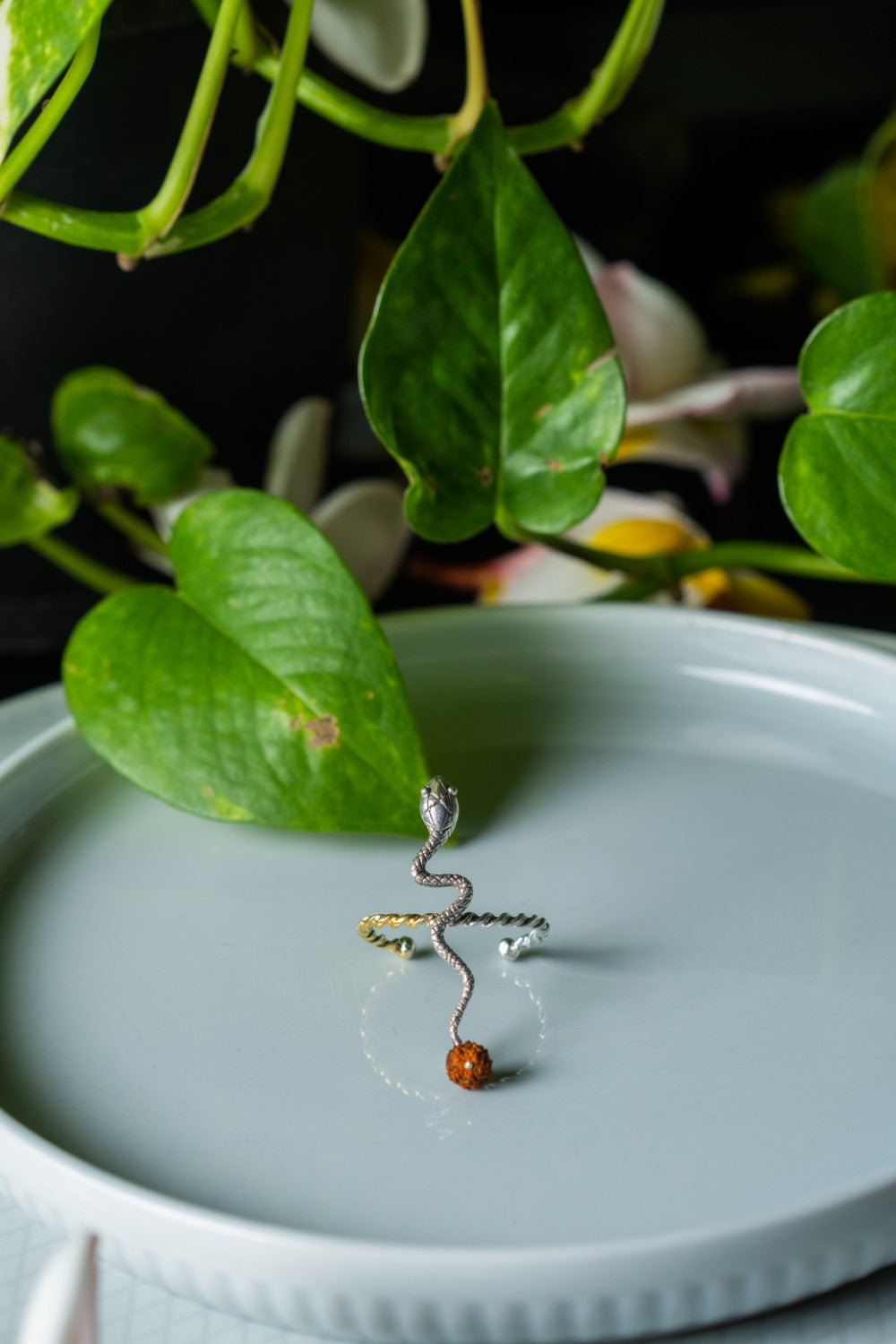 Vasuki Ring | Sheetal Zaveri by Vithaldas